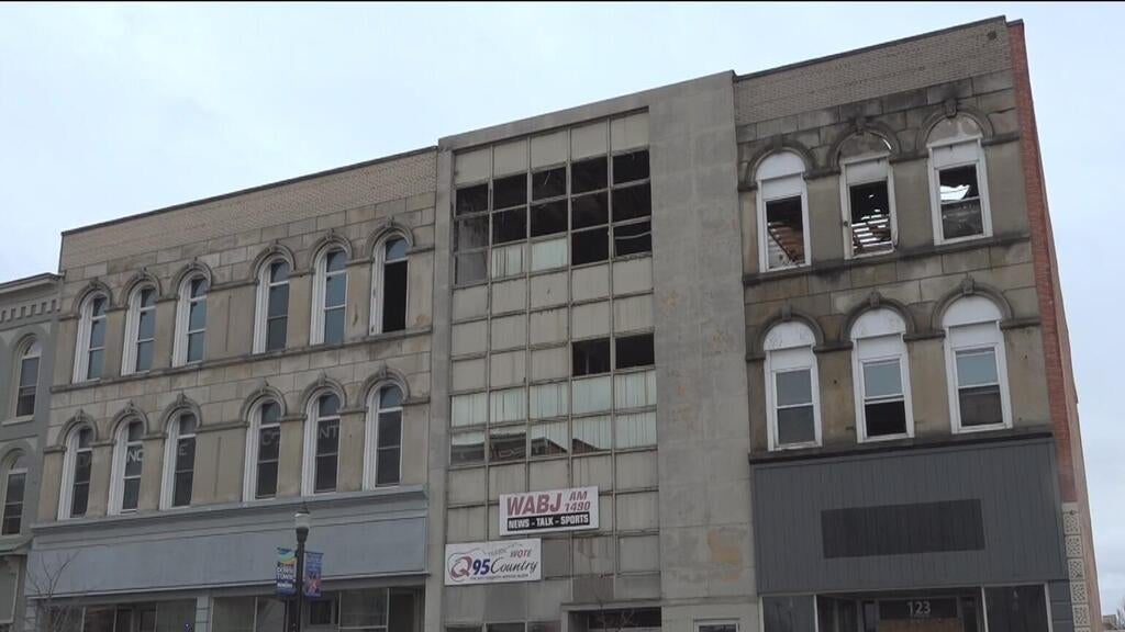 Recovery efforts begin after fire damages downtown Adrian business ...