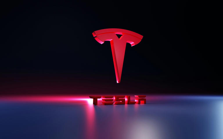 Tesla v Číně pátrá po novém zdroji energie