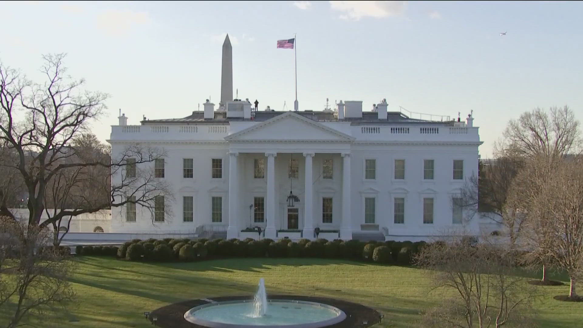 Government shut down adverted as government layoffs continue