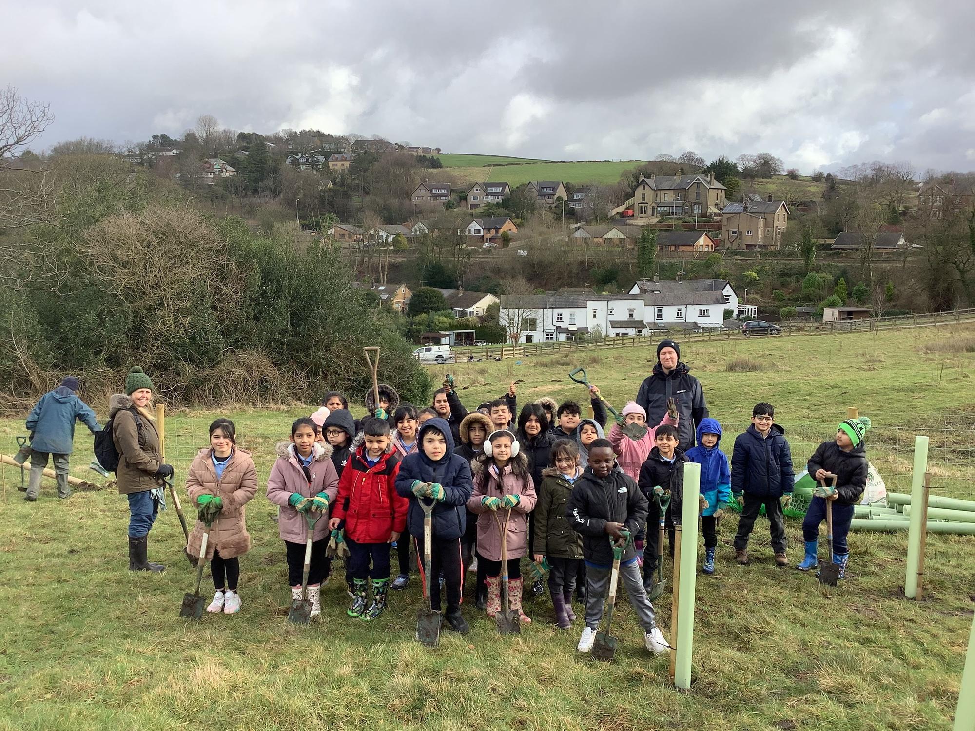 Preston and Blackburn pupils plant more than 150 trees