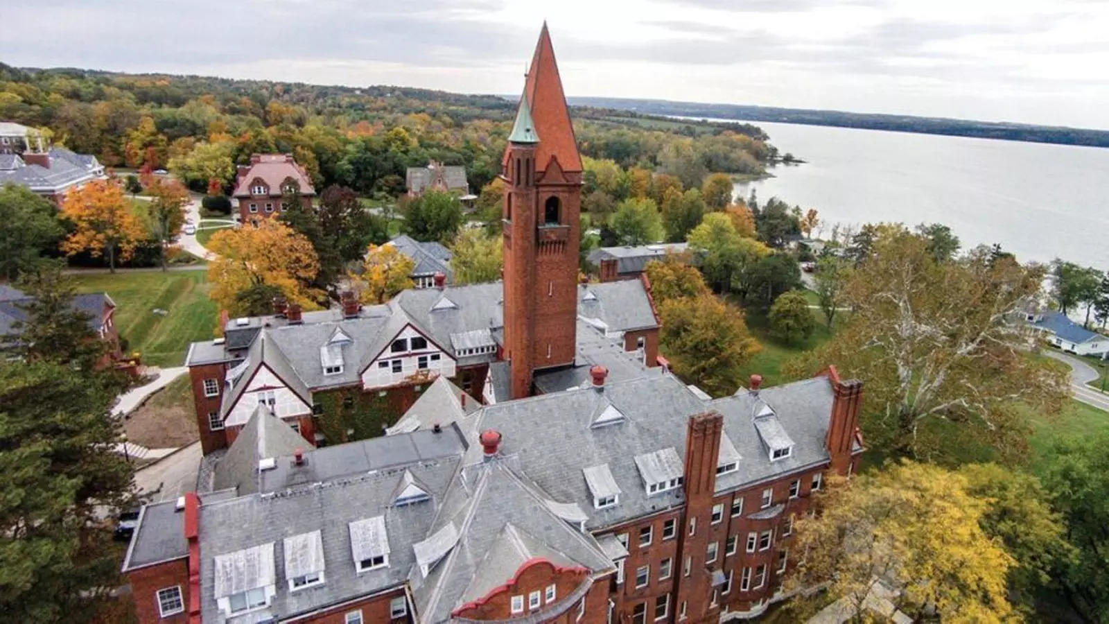 Alumni group leads bid to reopen Wells College after sudden closure ...