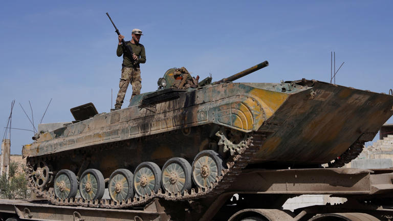 Clashes erupt on Syria-Lebanon border as the two governments seek to ...