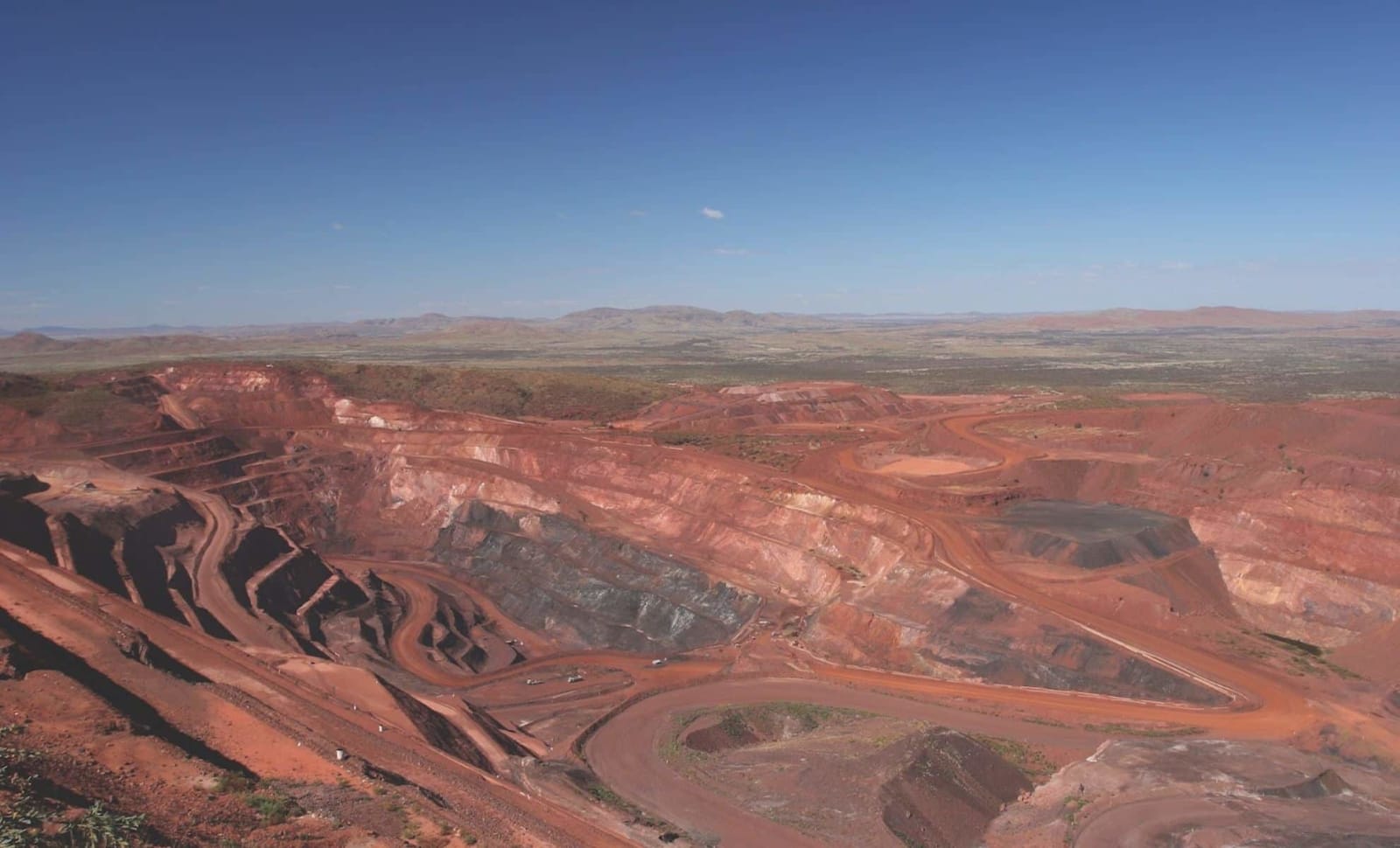 Geologists Uncover the Largest Iron Ore Deposit in History—Valued at a ...