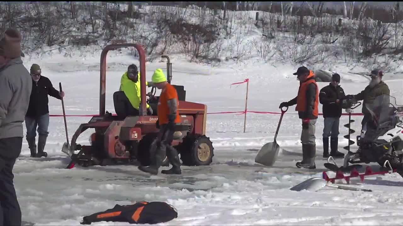 Northern Maine Ice Busters Create World’s First International Ice Carousel
