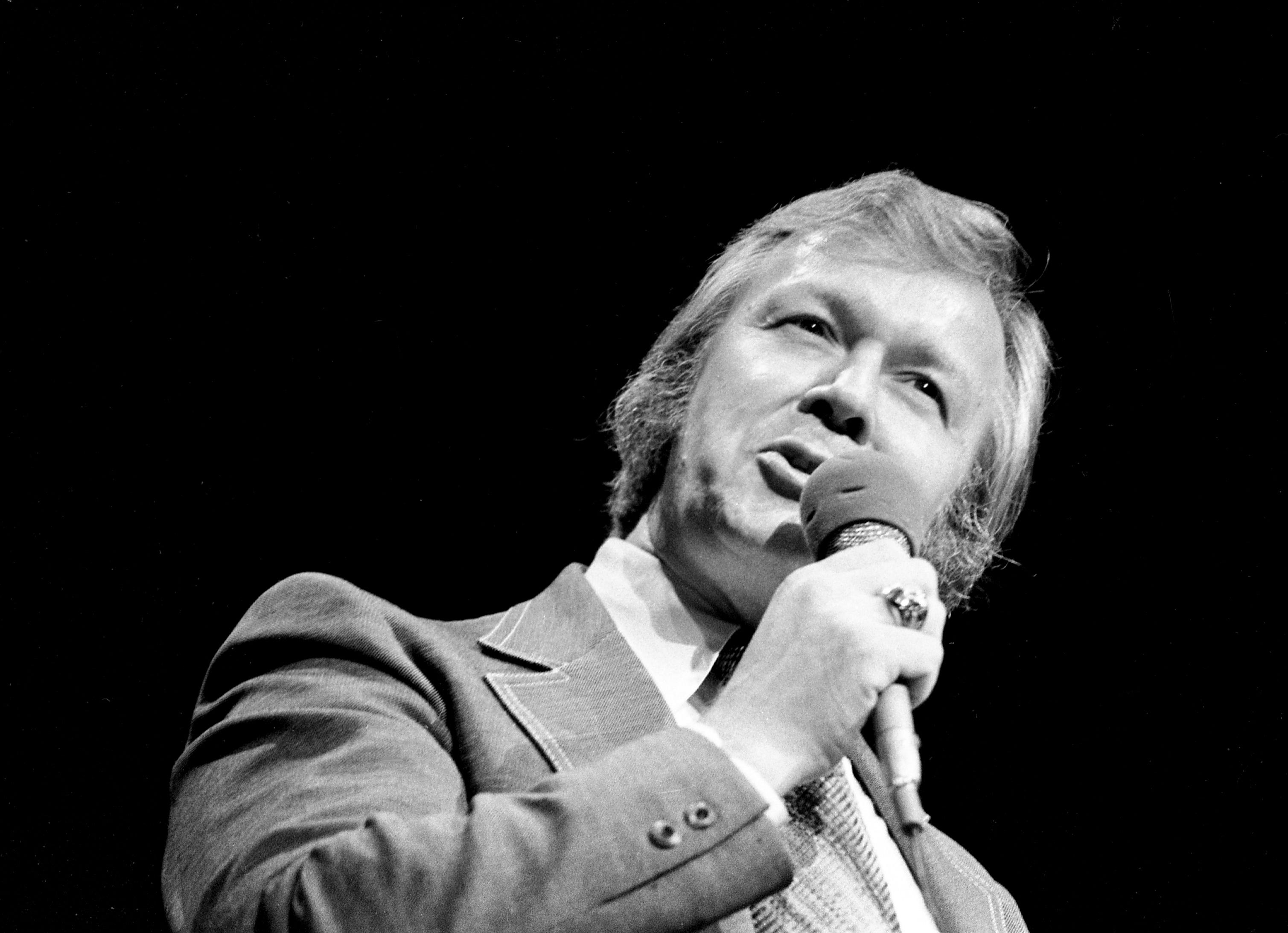Who is the longest standing Grand Ole Opry member?
