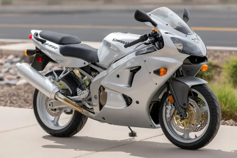 Zero-Mile 2006 Kawasaki ZZR600 Hits Market at No Reserve