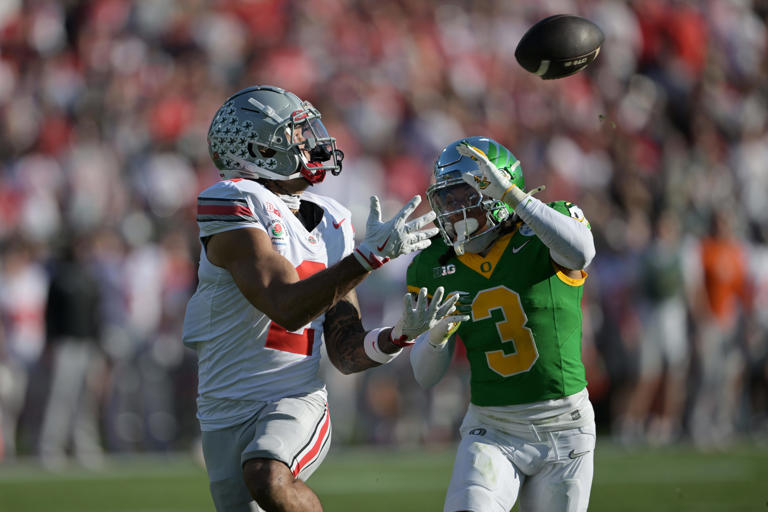 Tosh Lupoi opens up about what went wrong for Oregon Ducks vs. Ohio State