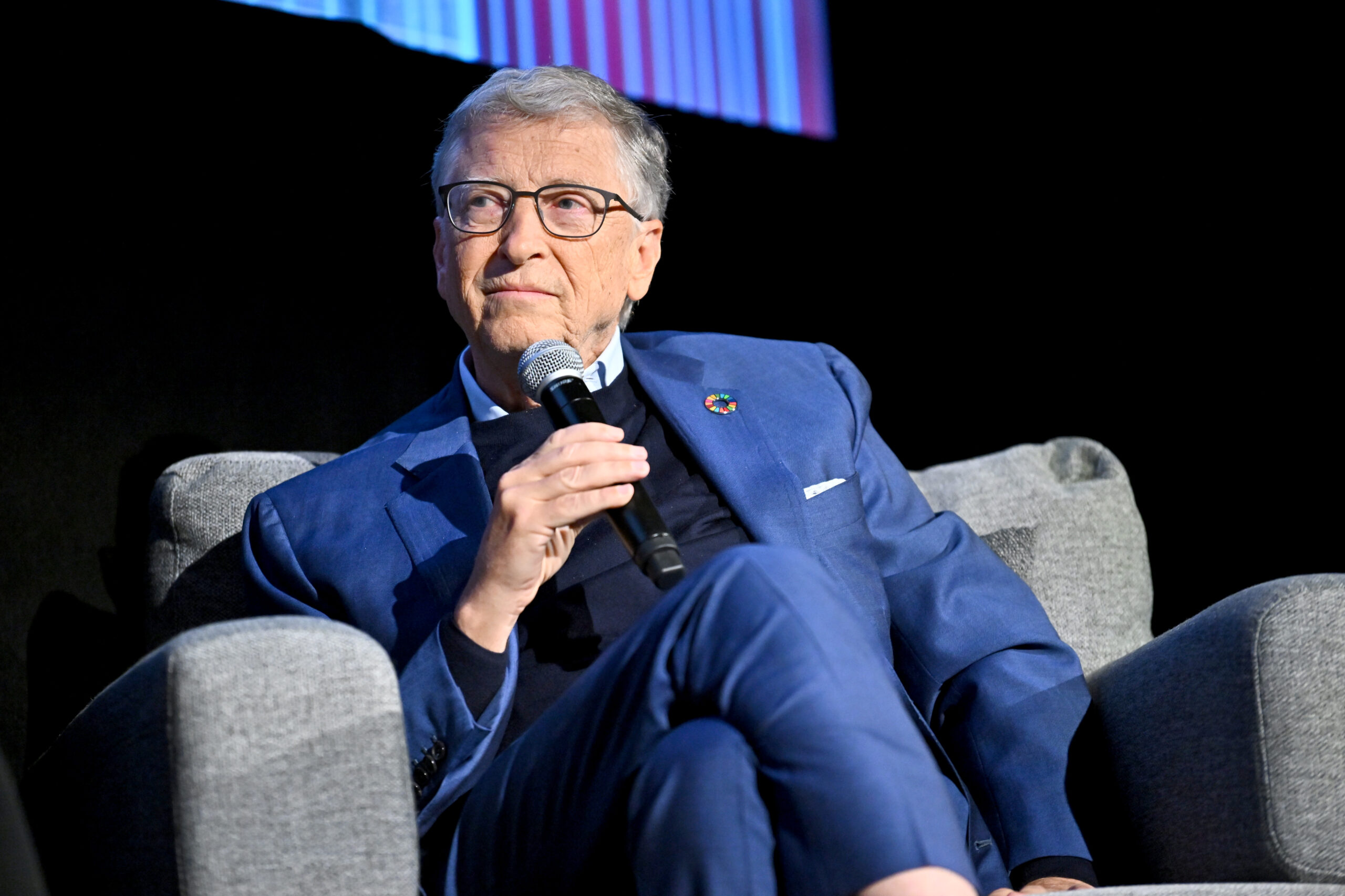 Bill Gates’ origin story describes a life of privilege, exposing the ...