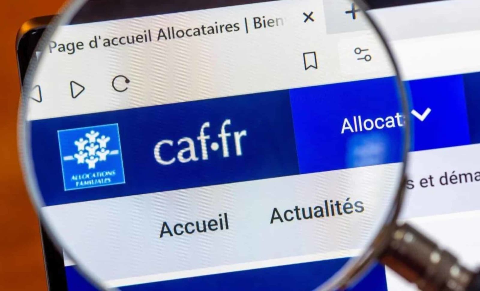 CAF : nouveau mode de connexion obligatoire en 2025, ce que cela ...