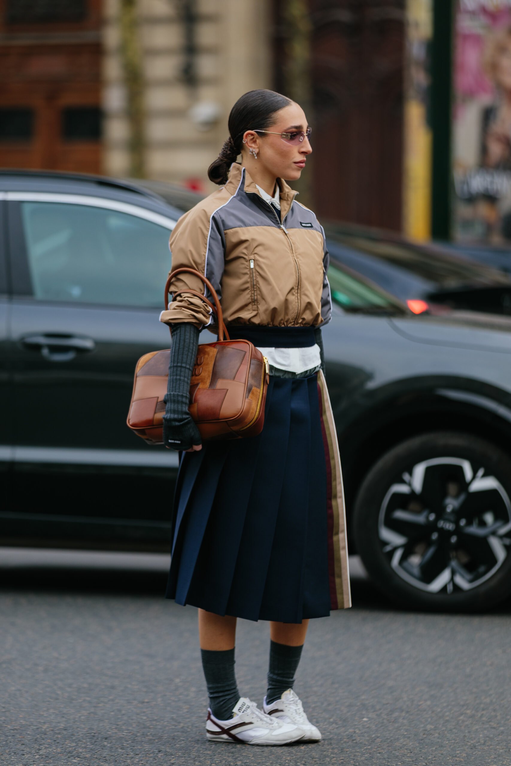 Tracksuits: Είναι το κορυφαίο street style trend που είδαμε στο Παρίσι