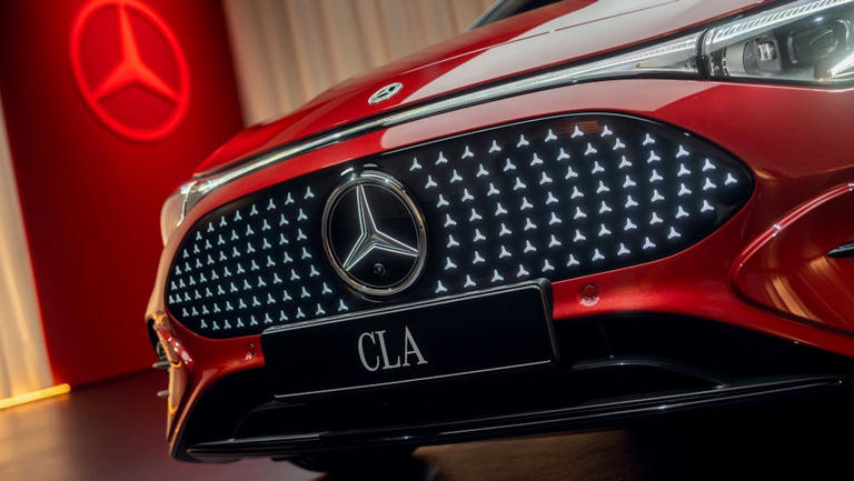 La nuova Mercedes CLA sarà ibrida o elettrica (con un’autonomia da record)