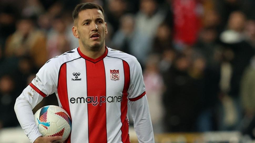 Sivasspor'da 3 futbolcuya milli davet