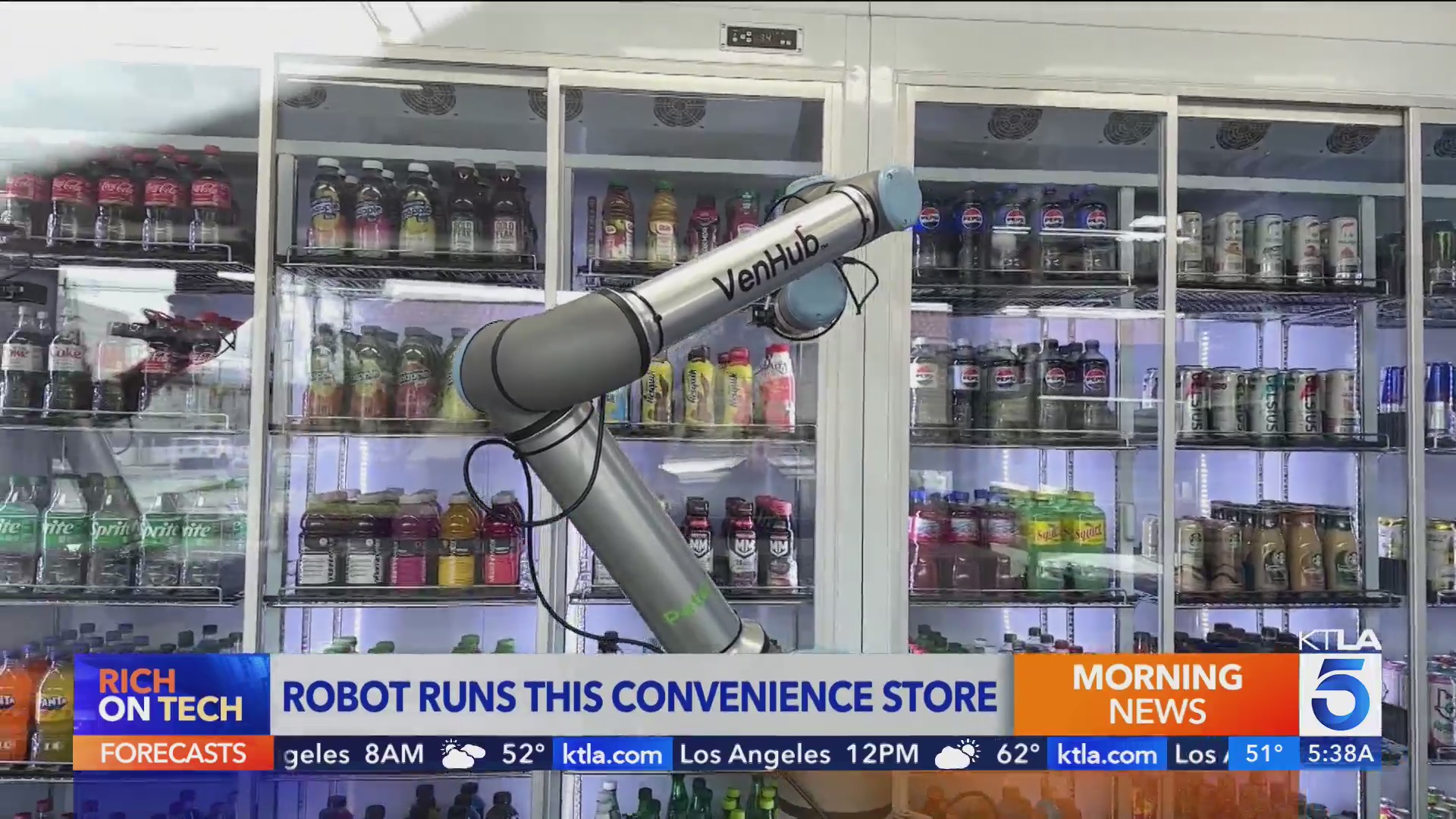 Robots run this convenience store 24/7