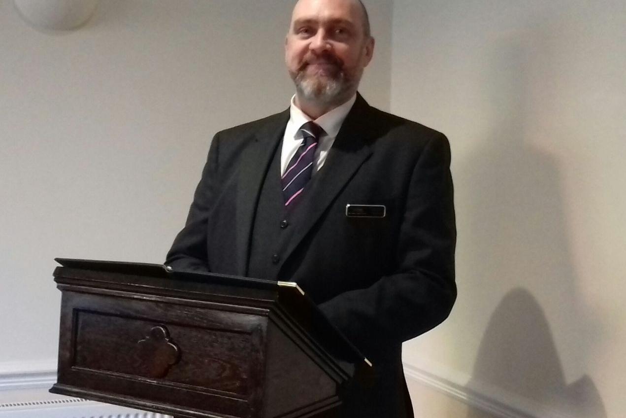 A.W. Lymn creates first ‘top rated’ celebrants database