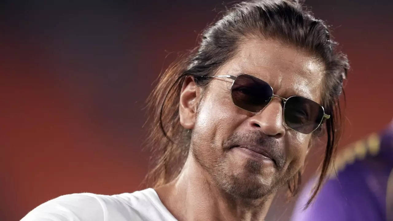 Did Shah Rukh Khan cordon off the media from 'Jawan' press conference ...