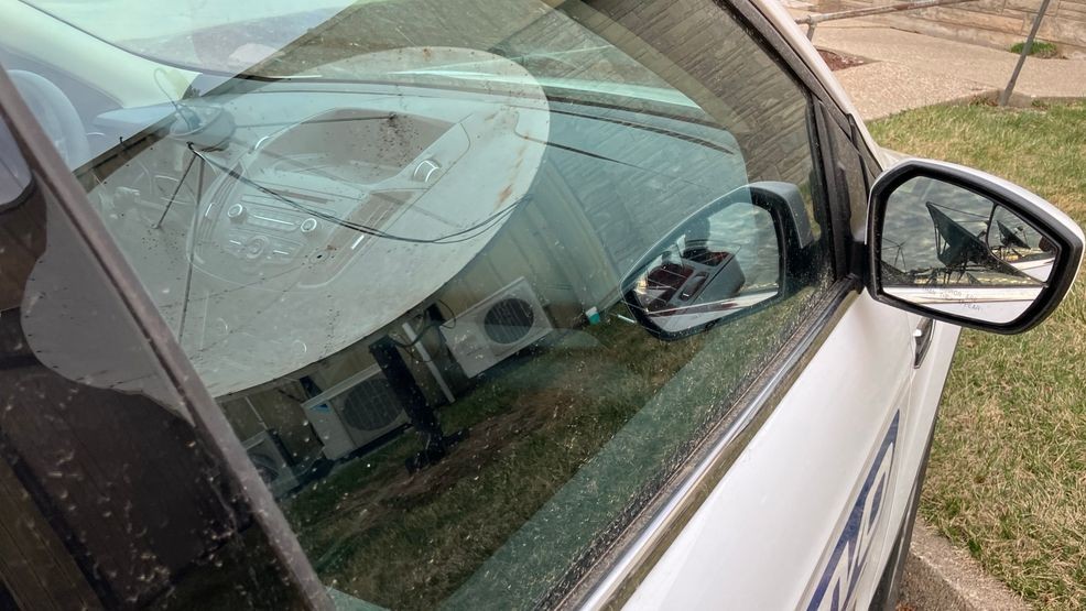 Dusty cars in Tri-States linked to southern drought and high winds