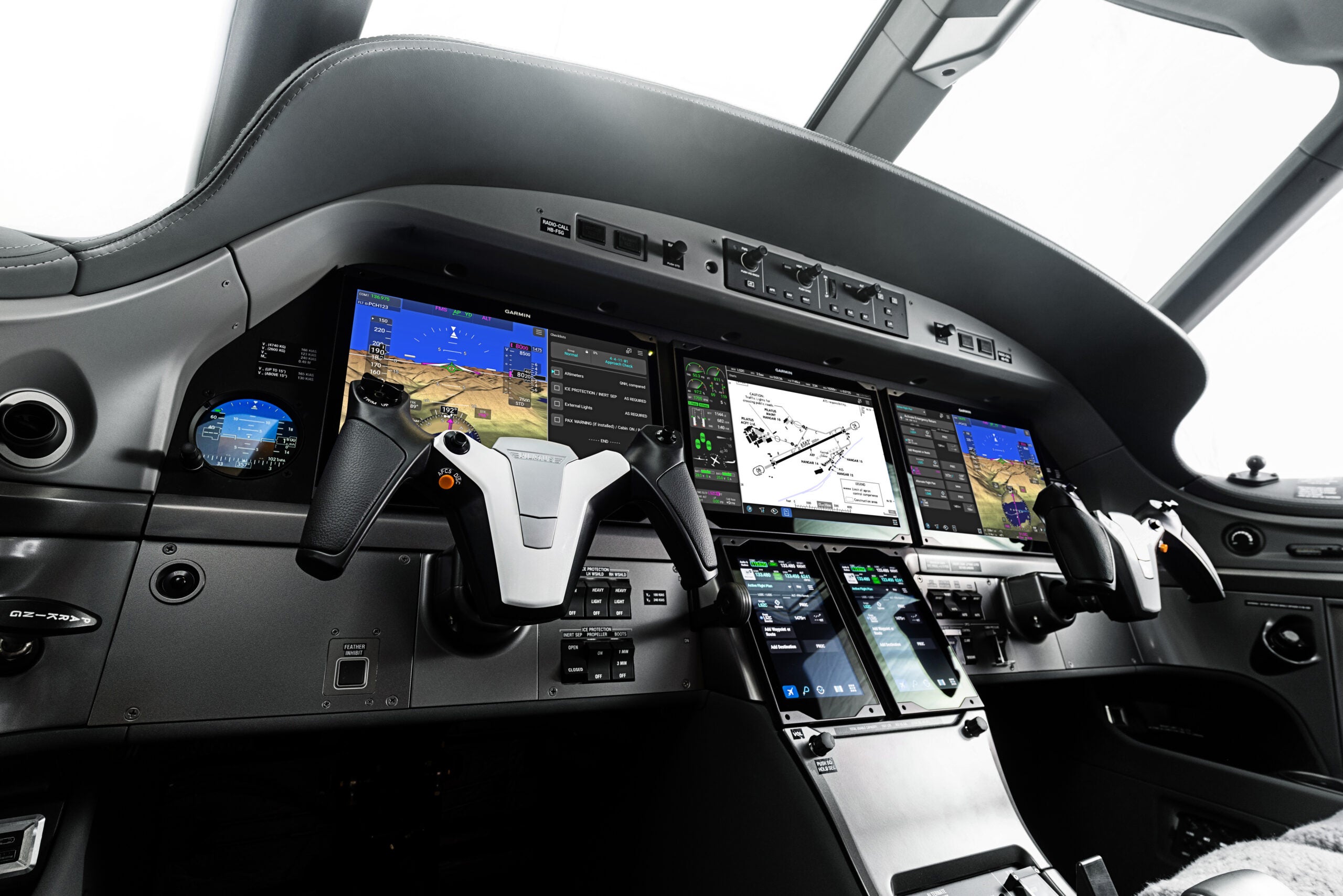 Pilatus PC-12 Becomes First Aircraft Certified for Garmin G3000