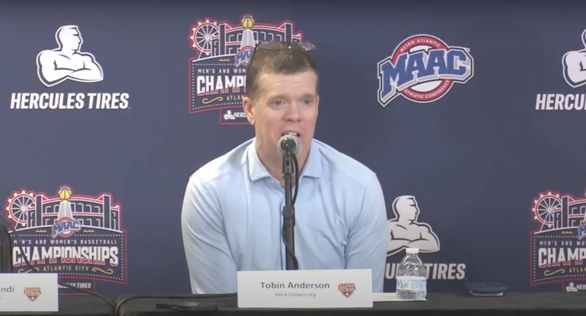 Iona fires men's basketball coach Tobin Anderson after two seasons