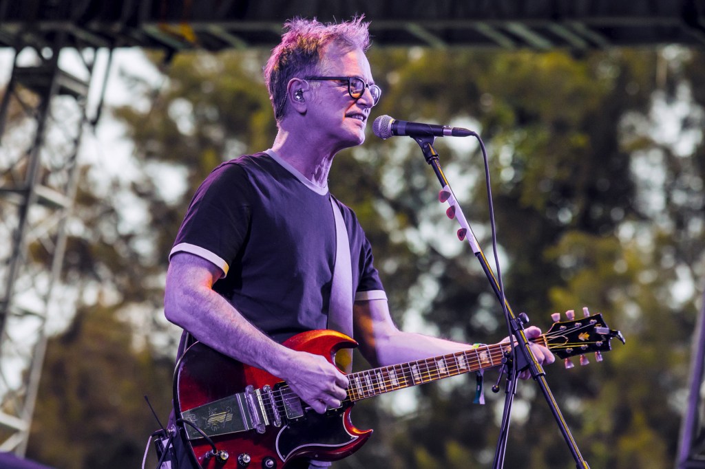 ‘Closing Time': Semisonic Responds to Their Song Being Used As Anti ...