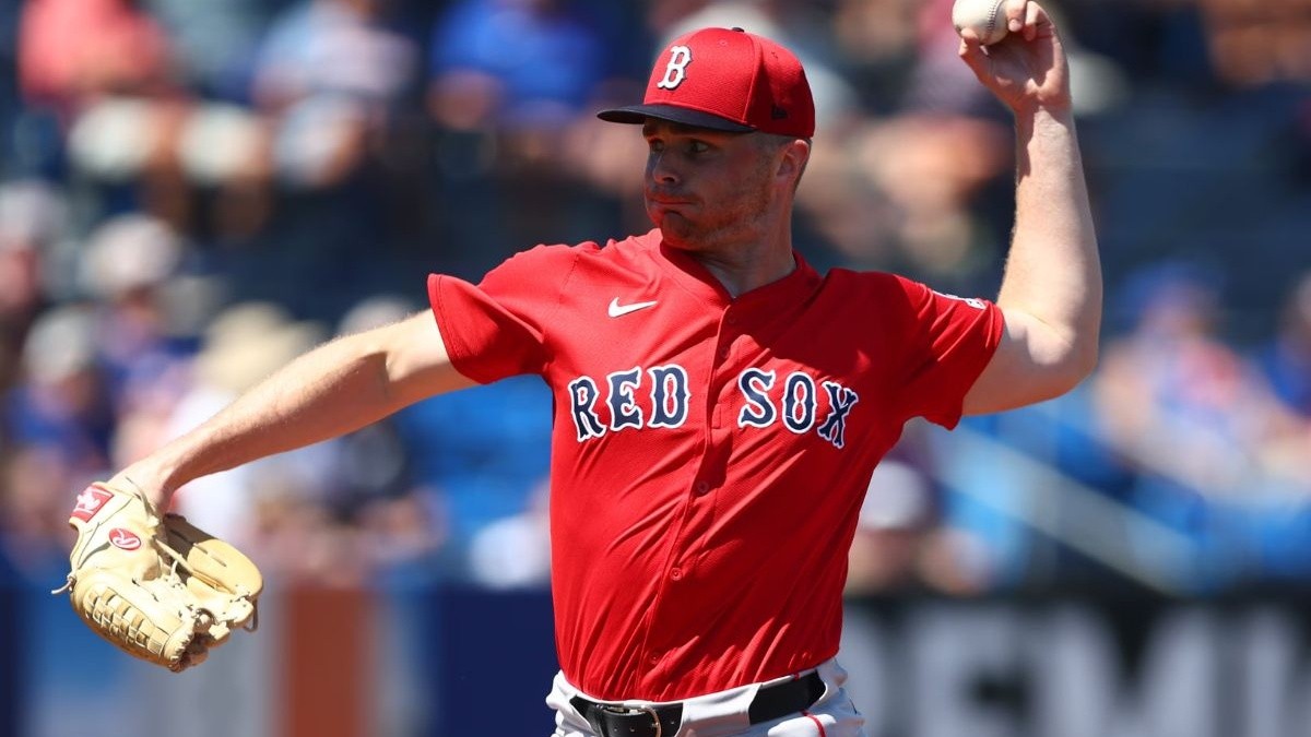 MLB: This left-handed pitcher might just snag the fifth spot in the Red ...