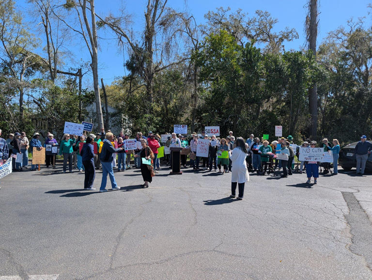 Tallahassee democrats, seniors protest feared Social Security cuts ...