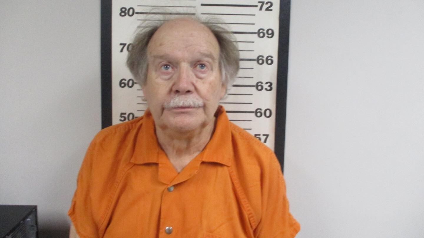 Police say 75-year-old Perry man arrested after admitting to murder