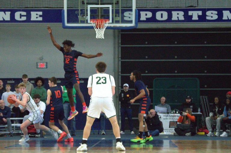 Photo gallery: Washington Park rolls over Waterford for the Panthers ...