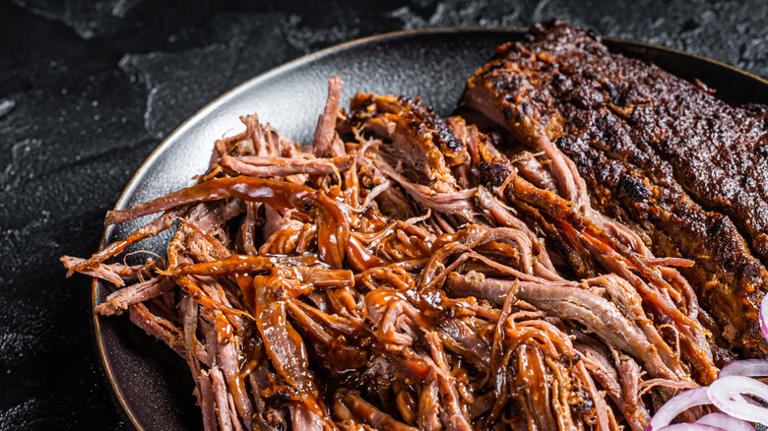 Savory Pulled Pork Bark Is Achievable In The Oven. Here's How