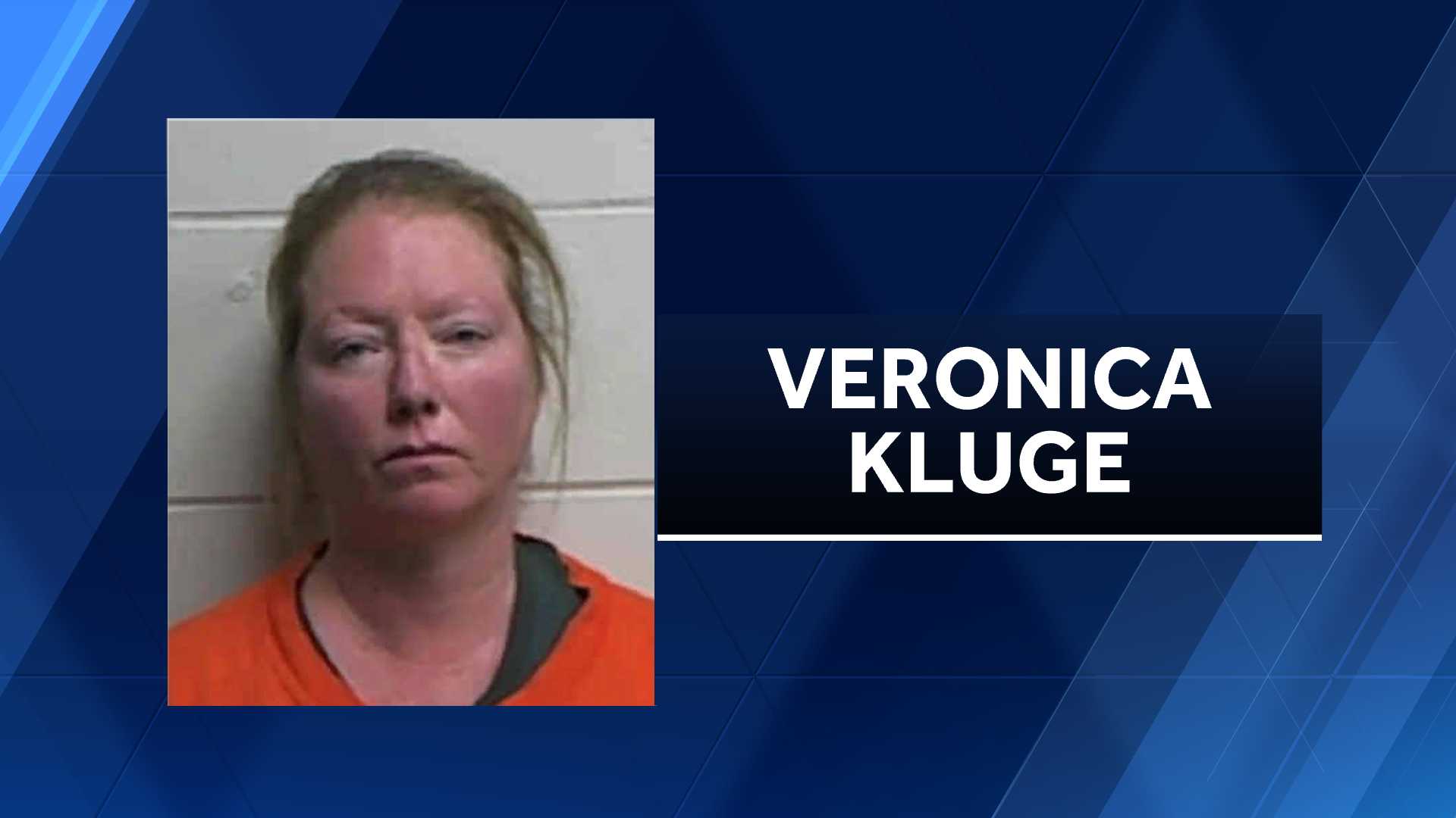 Iowa woman accused of stabbing, killing her boyfriend