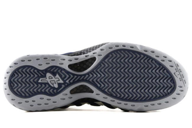 Nike's Unreleased ‘Yankees' Foamposite Sneakers Just Reappeared