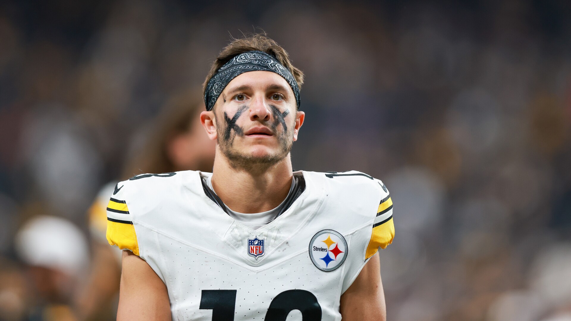 Steelers bring back WR Scotty Miller
