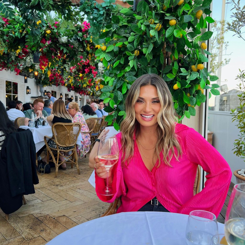 Married Illinois special education teacher charged with molesting 15 ...