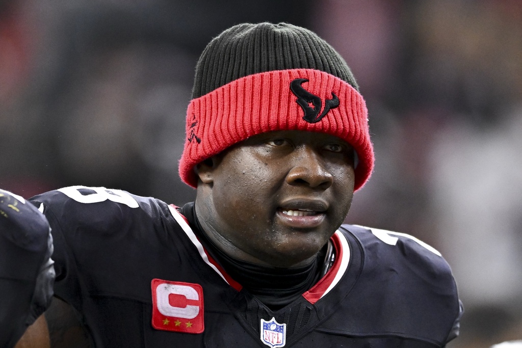 Tunsil can't wait to play with Daniels in Washington. He hopes the QB ...