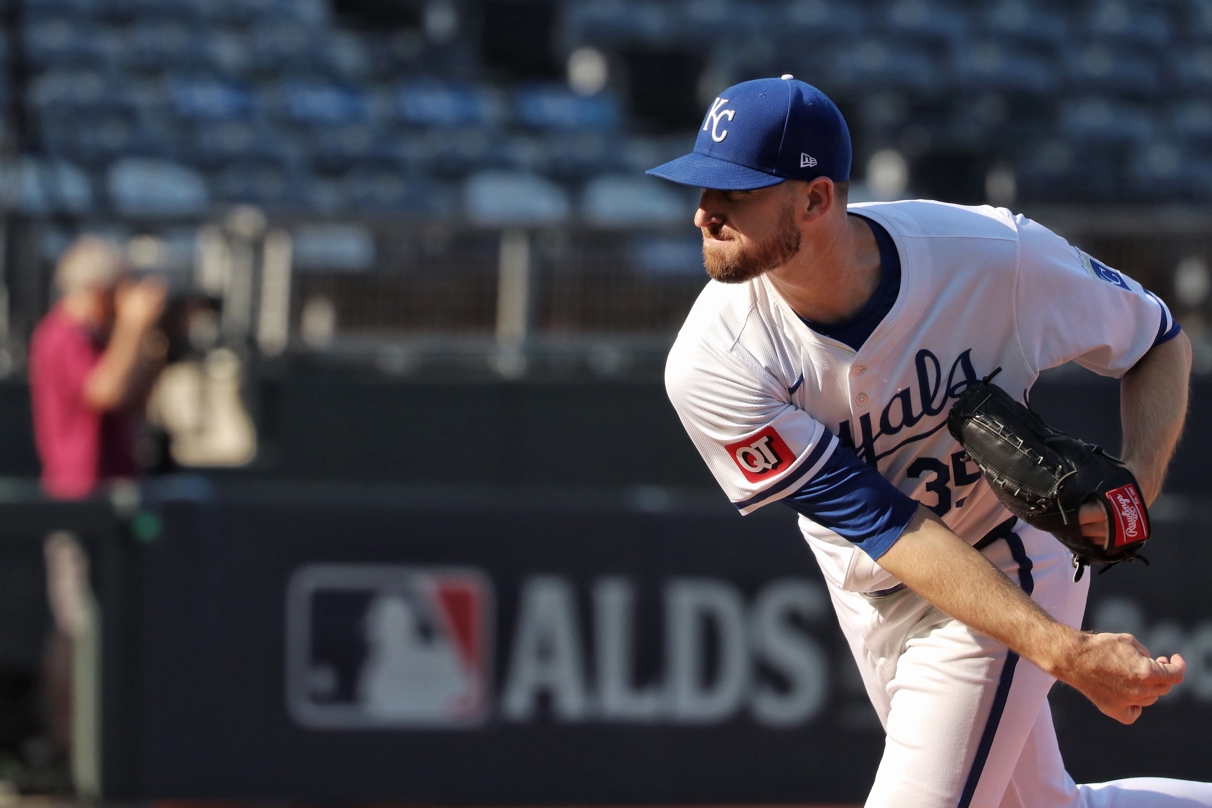 KC Royals fans in Nebraska can watch select games on free over-the-air TV