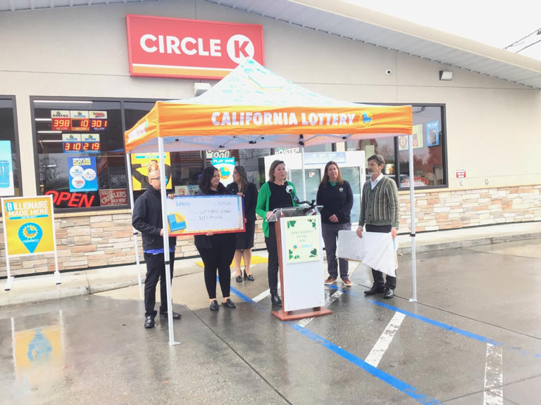 Billion-dollar lottery winner revealed