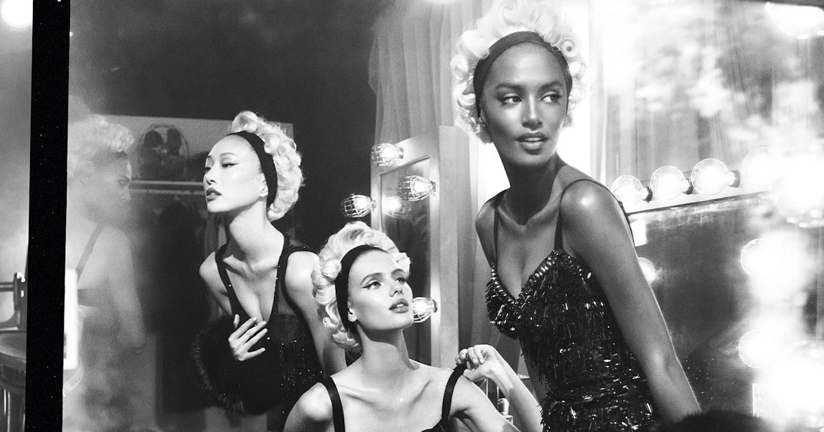 Models of the Moment Pose for Steven Meisel in the ‘Glorious' Dolce ...