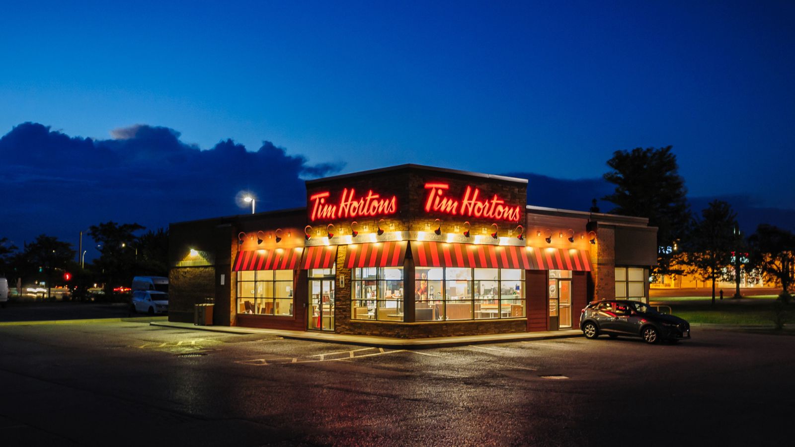 Tim Hortons targets 10,000 local hires as temporary foreign worker use ...