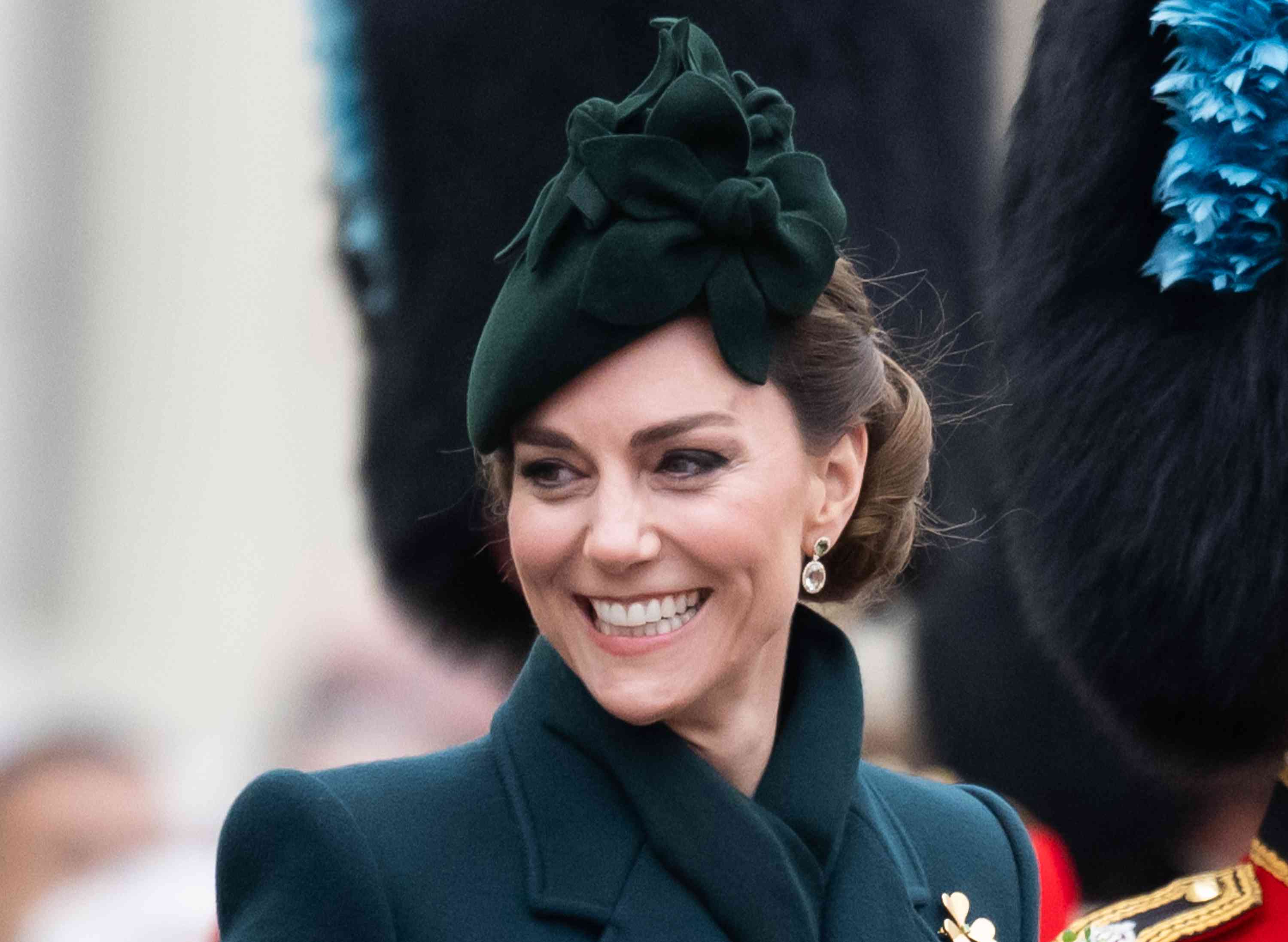Kate Middleton Makes Cheeky Comment About Prince William’s Beard on St ...