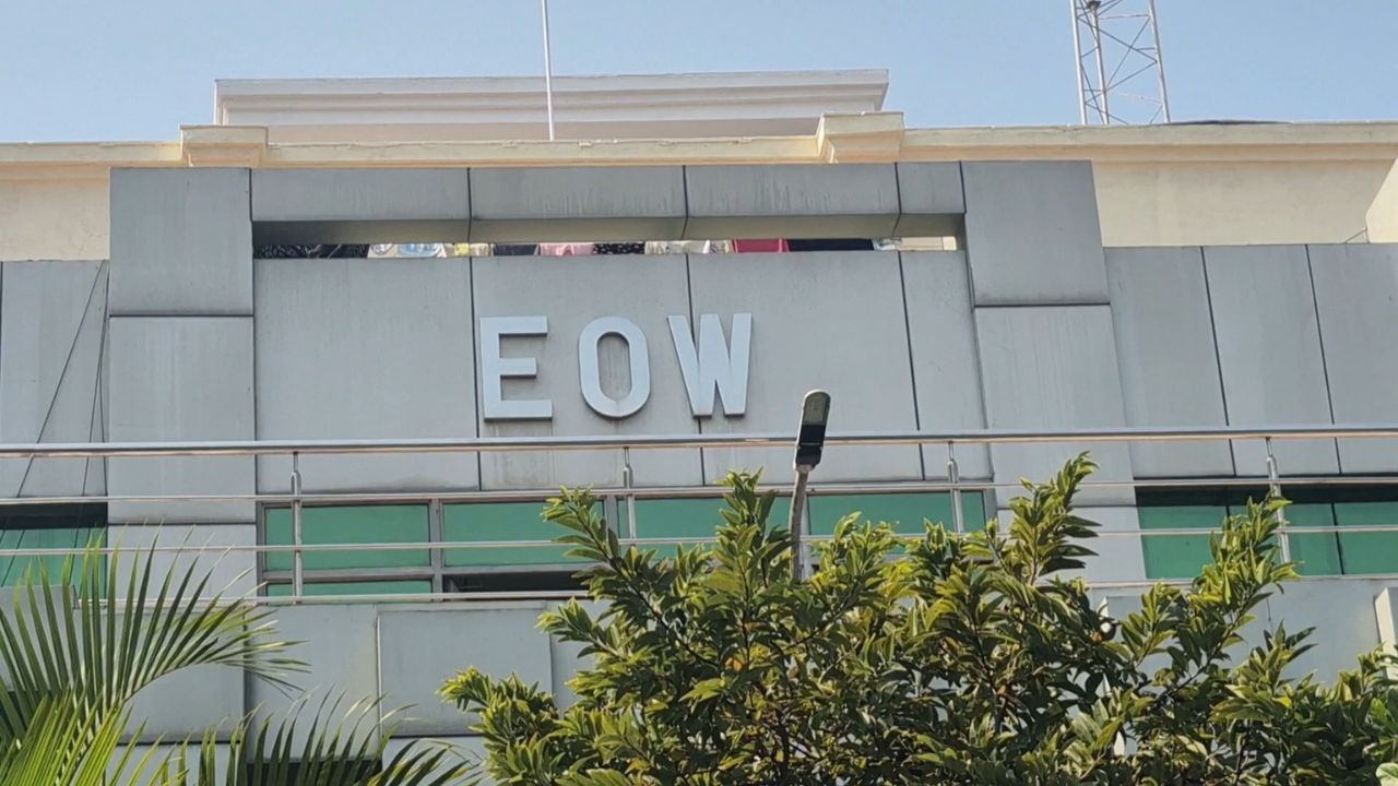 MP: चम्मच और डामर घोटाला के बाद जबलपुर में कचरा परिवहन घोटाला, EOW ने दर्ज की FIR