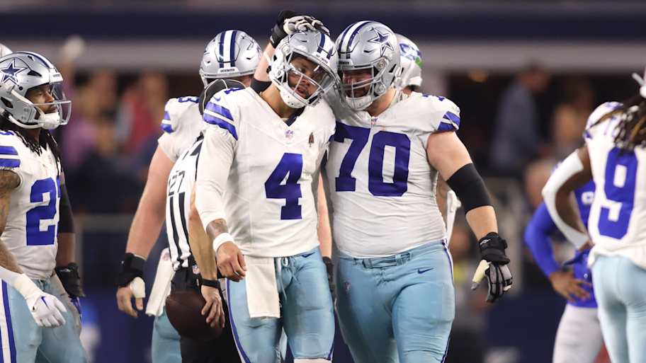 Cowboys legends link up in epic photo to celebrate Zack Martin's career