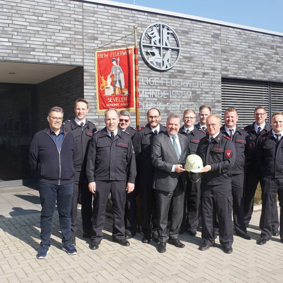 Ehrungen, Ernennungen und Abschiede bei der Feuerwehr Issum