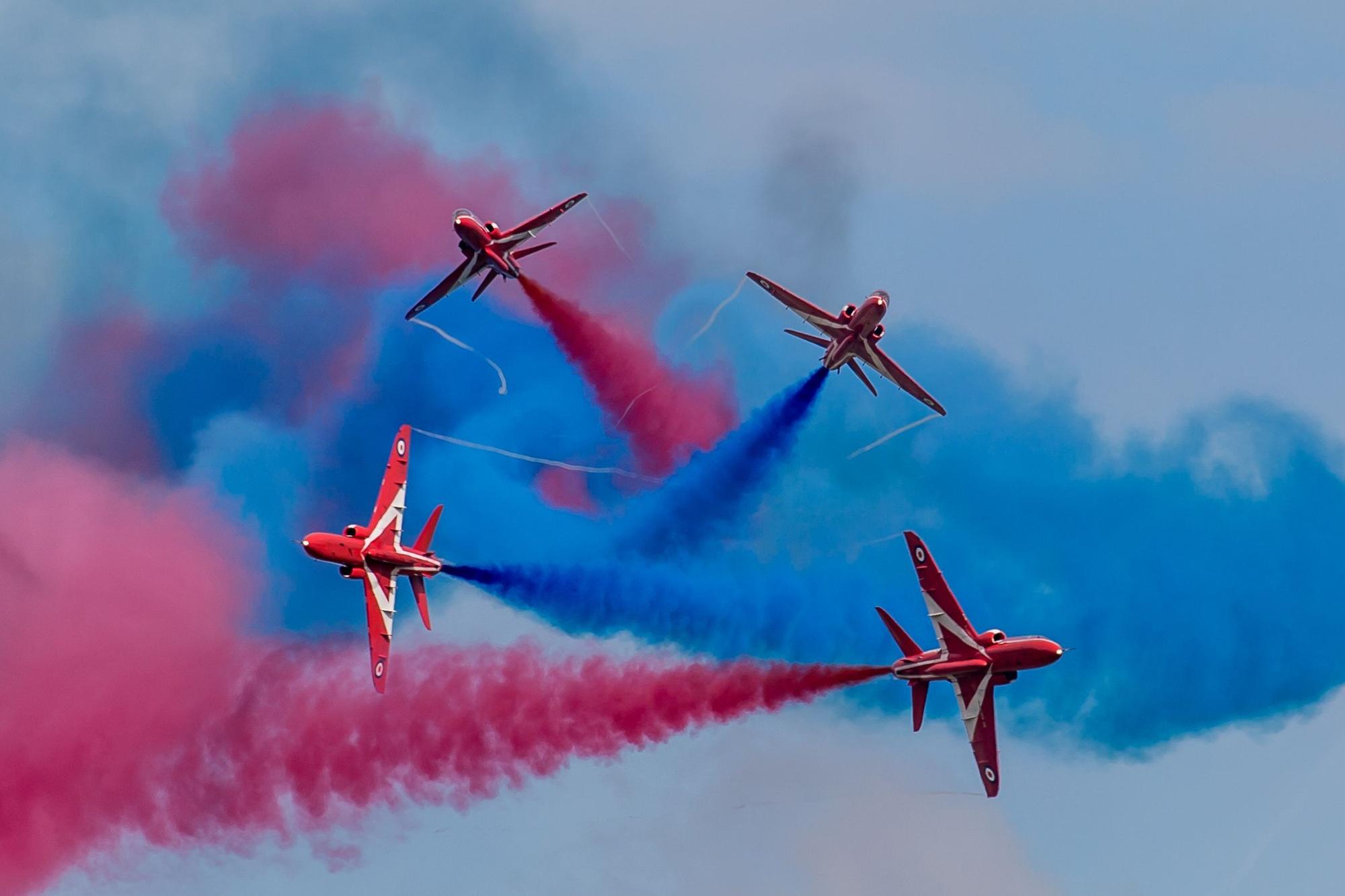 Red Arrows return to Shuttleworth for Festival of Flight