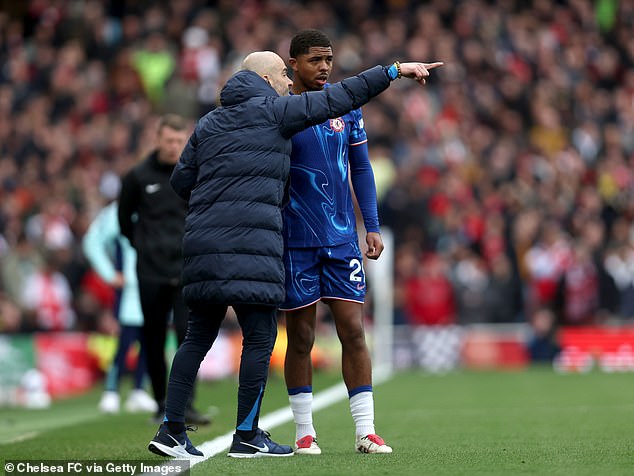 Chelsea players and officials rally around Wesley Fofana after the ...