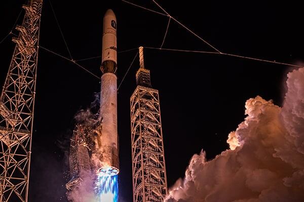 Blue Origin rocket engine arrives at Museum of Flight
