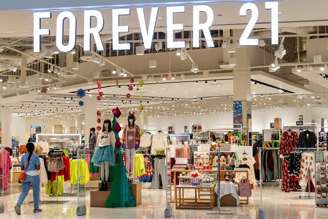 Forever 21 Set to Close All U.S. Stores After Filing for Bankruptcy for ...