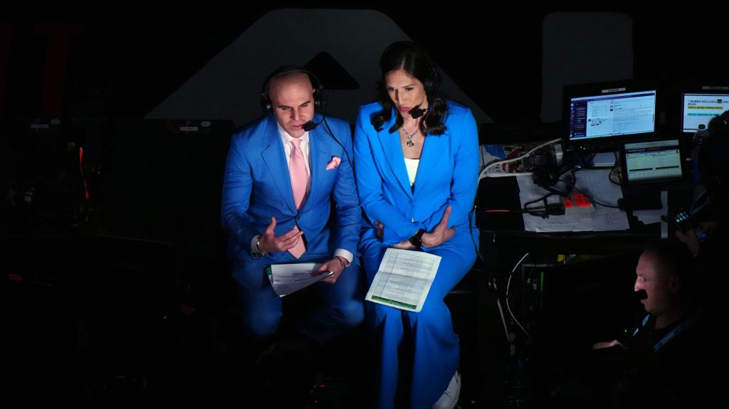 ESPN announces women's basketball broadcasters