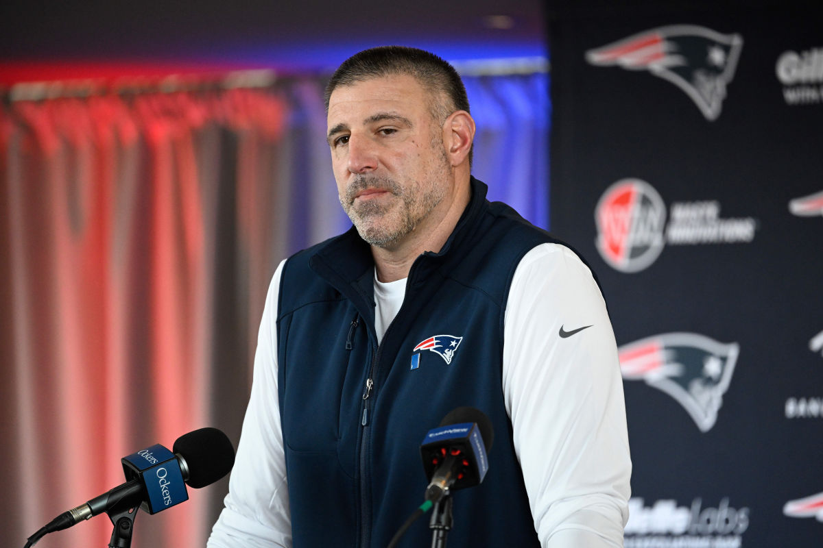 Former Patriots Star Urges Team to Make Shocking NFL Draft Pick