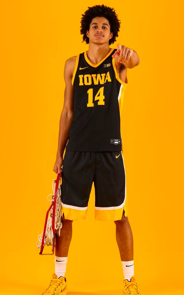 Blue-chip SF Joshua Lewis decommits from Iowa basketball