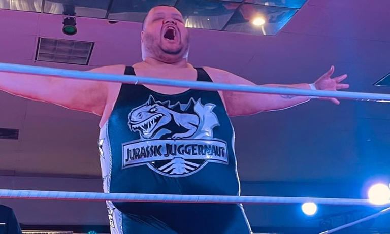 Pro wrestler Vince Steele dies at age 39 after suffering medical emergency during New Jersey match