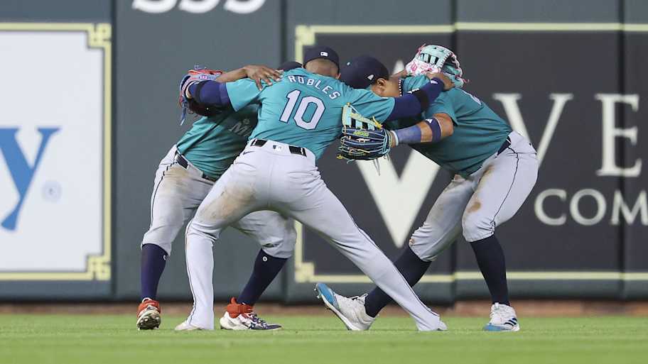 Seattle Mariners Release Another Hilarious Commercial Leading up to ...